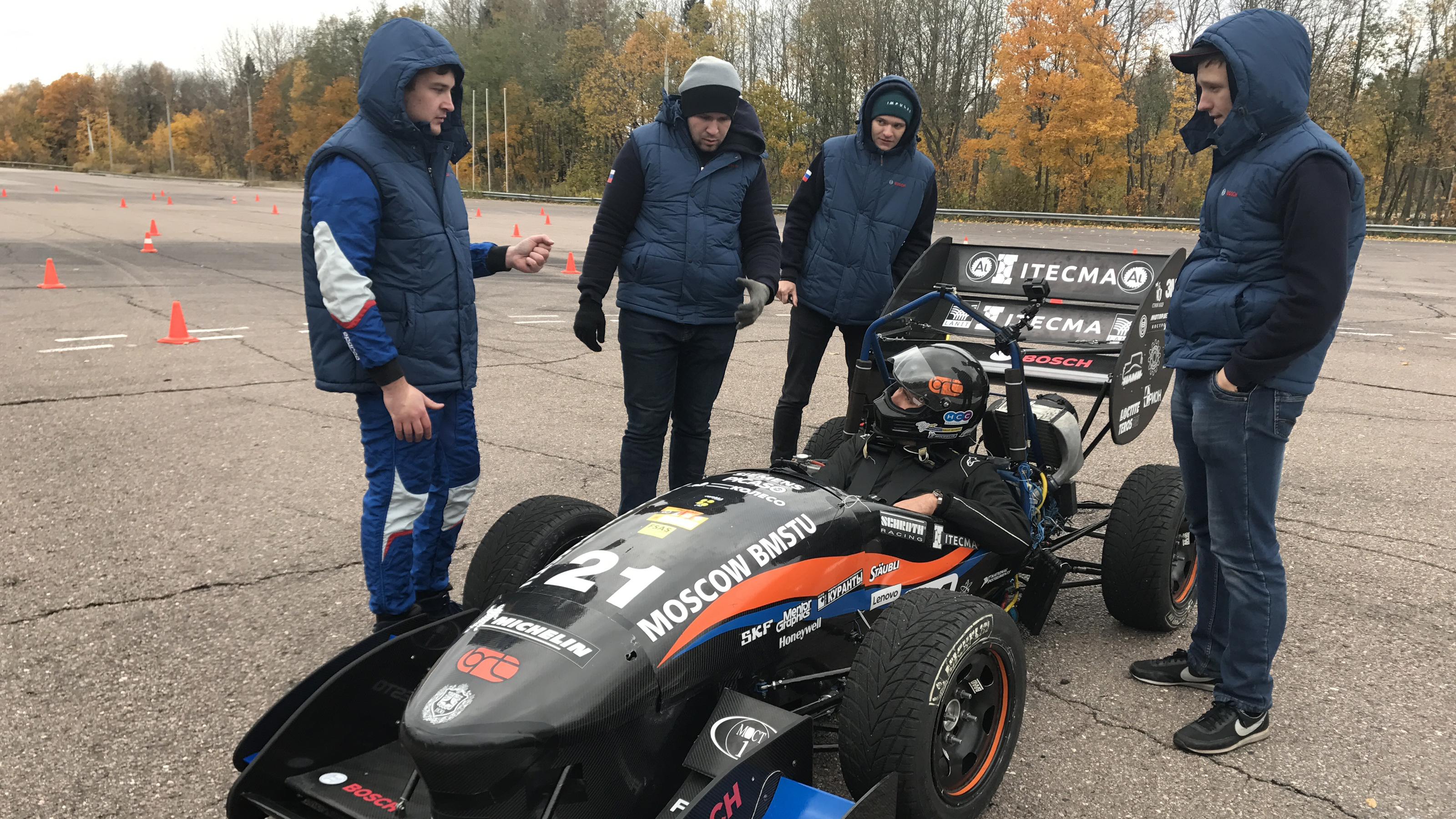 Bosch помогает развивать автоспорт в России | Bosch в Казахстане